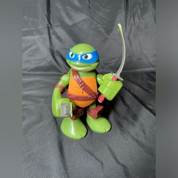 Viacom | Toys | 24viacom Tmnt Leonardo 6 Interactive Figure Teenage ...
